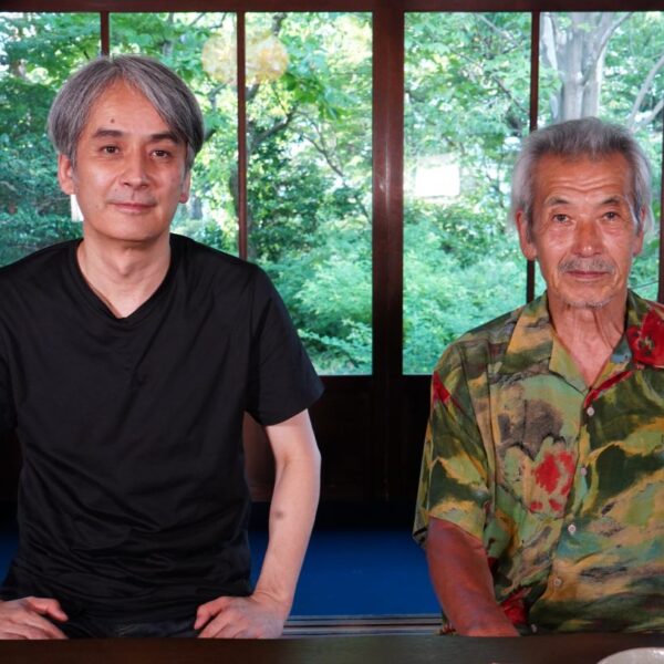 【本誌アーカイブ】渋谷慶一郎 鍵盤とテクノロジー、生と死（vol.20） | バイリンガル美術情報誌『ONBEAT』